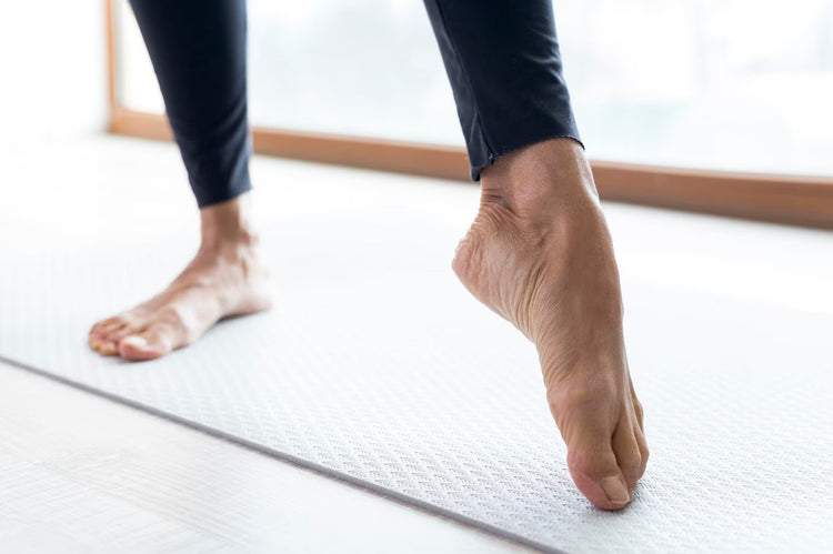 Overlapping Toes: Causes and Solutions – OrthoFlexx®